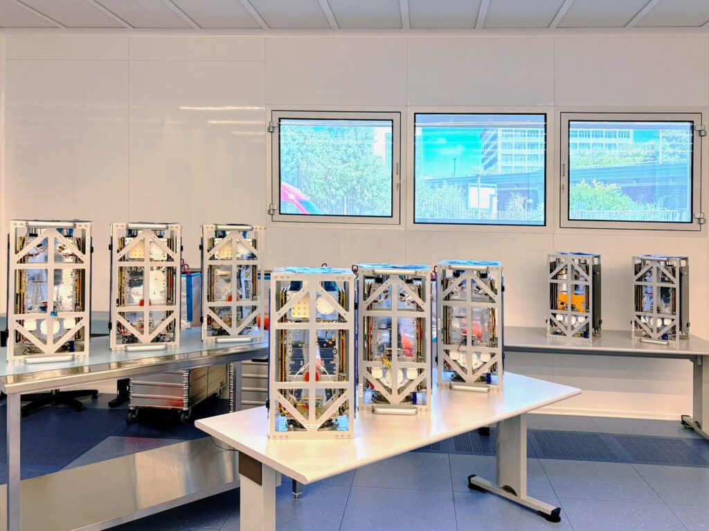 ASI | Cresce la costellazione italiana IRIDE: in orbita i satelliti Eaglet II